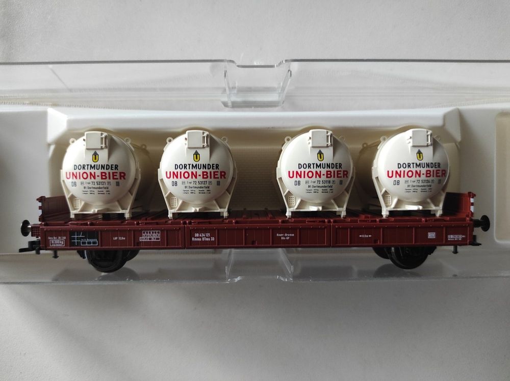 Behältertragwagen "Union Bier" der DB von Fleischmann H0, GS (Neu und originalverpackt) in La ...