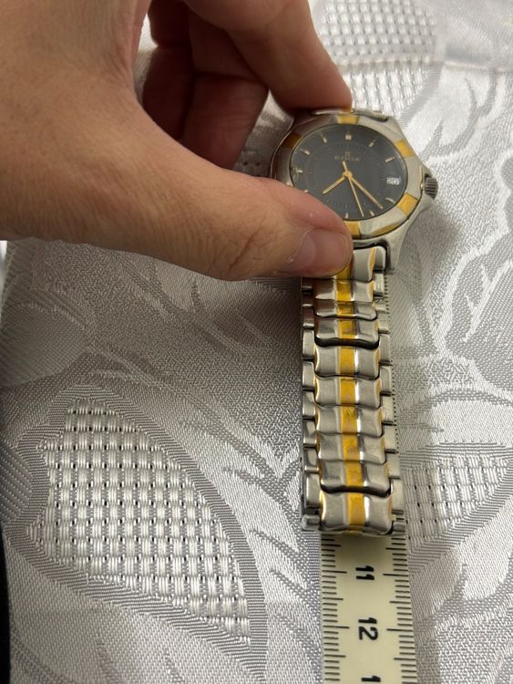 EDOX Uhr Swiss Made Nr 12 (Gebraucht) in Effretikon für CHF 15 – nur Abholung auf Ricardo kaufen
