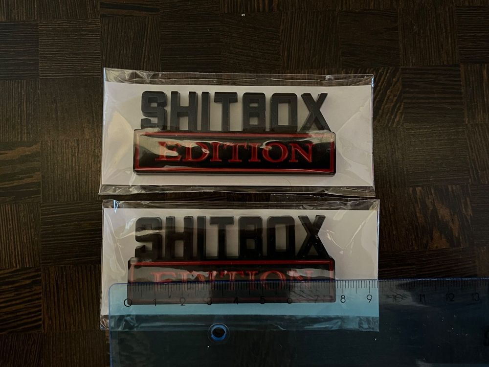 Badge autocollant 3D Shitbox Edition | Kaufen auf Ricardo