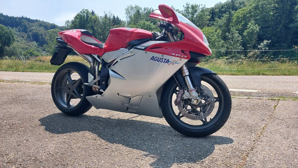 Spannende Mv Agusta Gebraucht Fotos