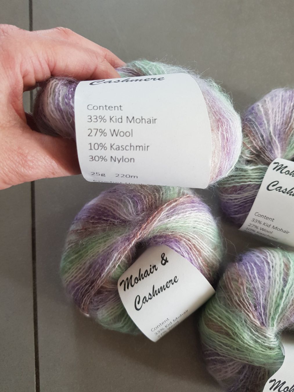 4 x 25 Gramm Mohair Cashmere Wolle Nylon (Neu und originalverpackt) in ...