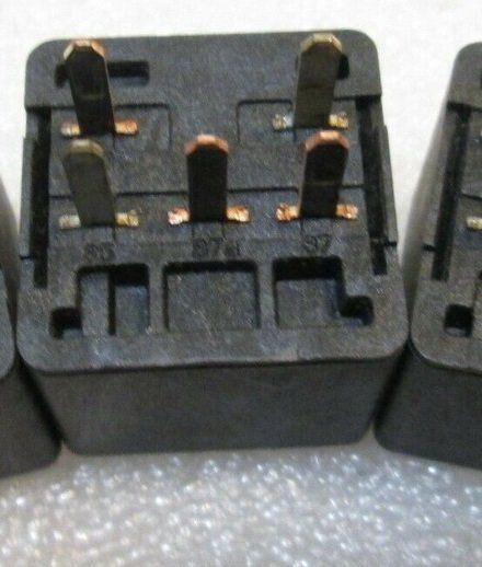 Omron 7234 GM 12177234 OEM Relay, Relais (Gebraucht) in Grenchen für ...