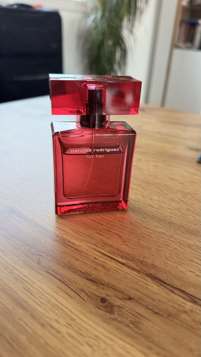 Narciso Rodriguez Parfum Intense 30ml (Gebraucht) in Volketswil für CHF ...