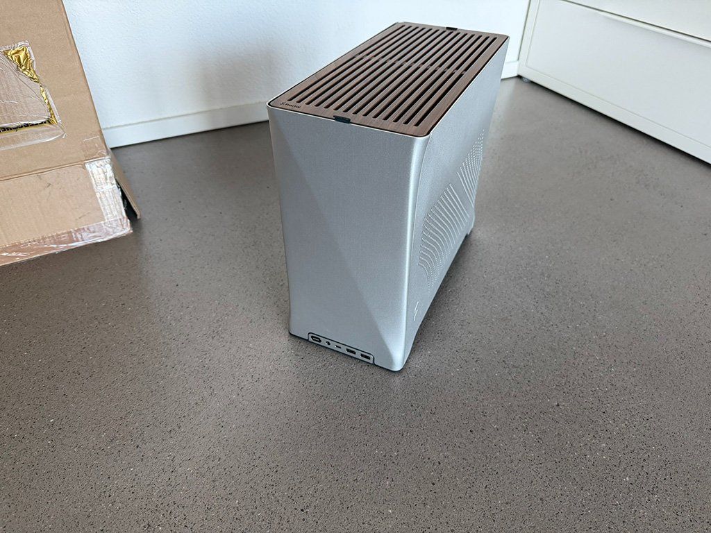 Fractal Design Era 2 ITX PC Case - Silver - New - Wooden Top (Neu ...