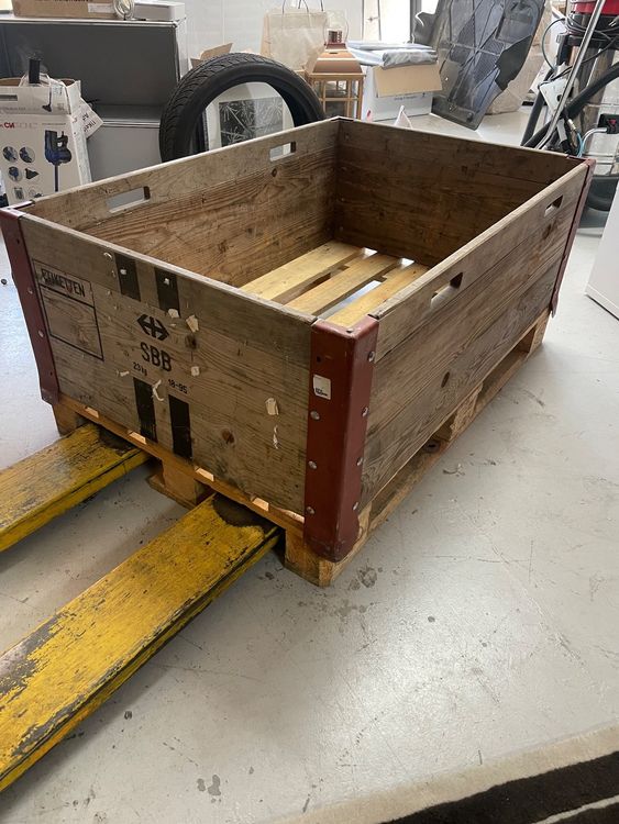 Palettrahmen inkl. Palett (Gebraucht) in Dietlikon für CHF 26 – nur Abholung auf Ricardo kaufen