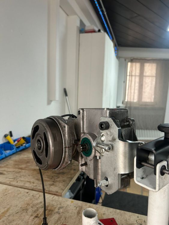 Puch E50 4 Lager Motor Revidiert ab 1fr (Gebraucht) in Schmerikon für ...