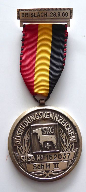 SKG Ausbildungskennzeichen Brislach 1969, Sch H II (Gebraucht) in Aesch BL für CHF 2 – mit ...
