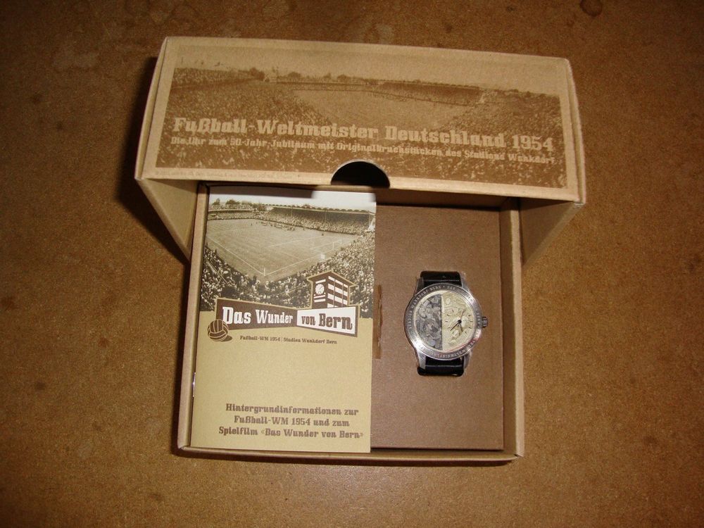 YB FANS -WANKDORF STADION - DIE WELTMEISTERUHR (Nuovo e nell ...