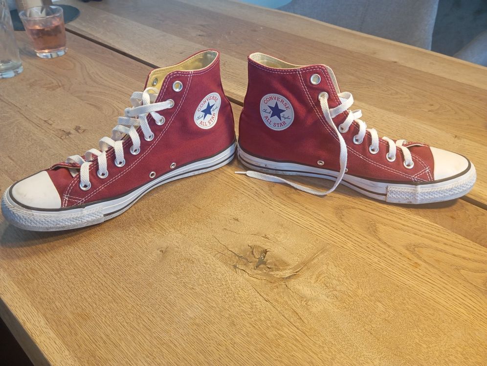 Converse 42,5 (Gebraucht) in Härkingen für CHF 15 – mit Lieferung auf Ricardo kaufen