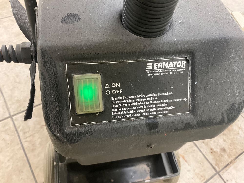 081 Pullmann Nass/Trockensauger Ermator S 12 aus Liquidation (Gebraucht ...