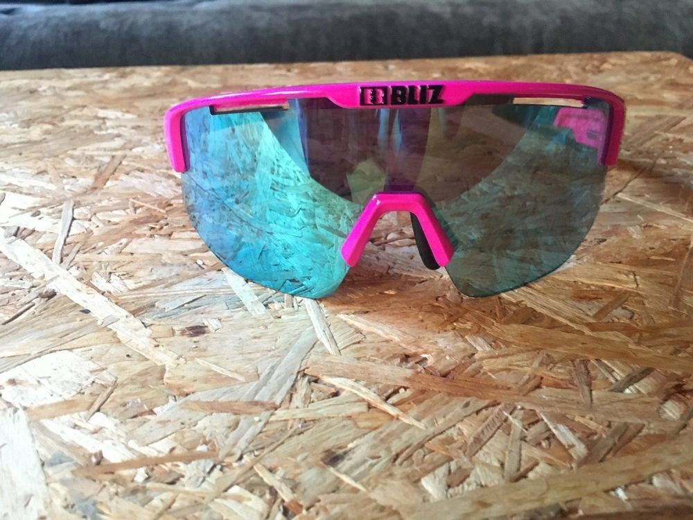 Bliz Matrix Sunglasses shiny pink Frame (Gebraucht) in Rhäzüns für CHF ...