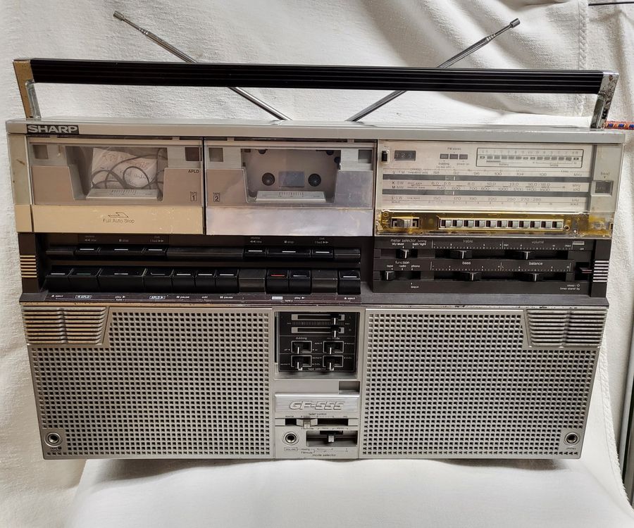 Boombox Sharp GF-555 | Kaufen auf Ricardo