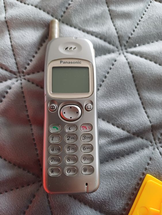 Telefono cellulare Panasonic vintage (Usato) a Minusio per CHF 25 – con consegna | Acquista su ...