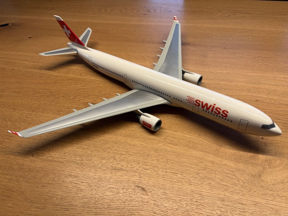 Swiss Flugzeug Modell Airbus A330 HB-JHA (Gebraucht) in Oberuzwil für ...