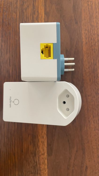 Powerline 2000 Connection Adapter - 2 Stück (Gebraucht) in Niederdorf ...