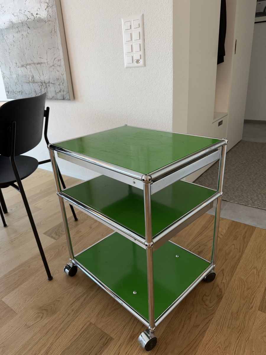 USM Haller Korpus auf Rollen (Gebraucht) in Andelfingen für CHF 300 – nur Abholung auf Ricardo ...