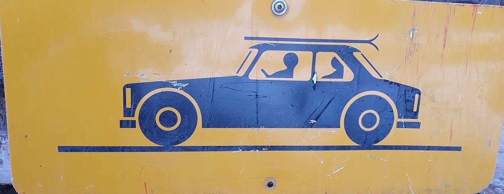 Verkehrsschild Auto mit Skis auf Dach alt (Gebraucht) in für CHF 51 ...