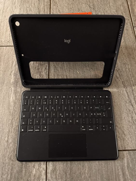 Logitech Tablet Tastatur Cover Rugged Combo 3 iPad 10.2" (Gebraucht) in ...