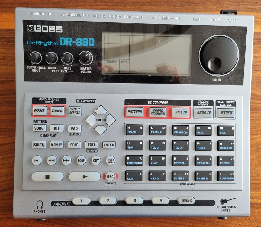 BOSS DR 880 Drum-Computer | Kaufen auf Ricardo