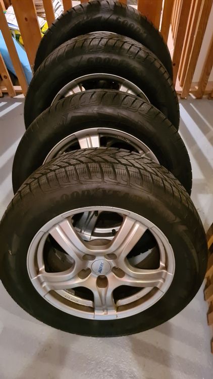 Winterpneu 255/55 R18 (Gebraucht) in Bäch SZ für CHF 230 – nur Abholung ...