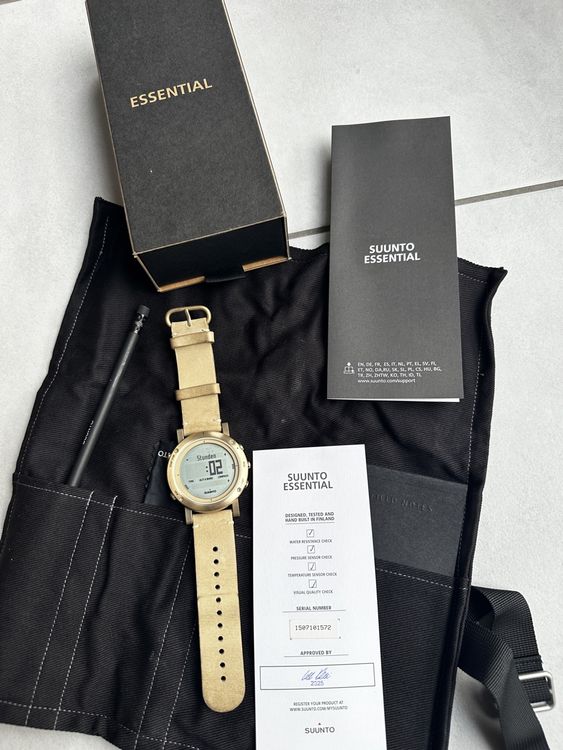 Original Suunto Essential Gold | Kaufen auf Ricardo