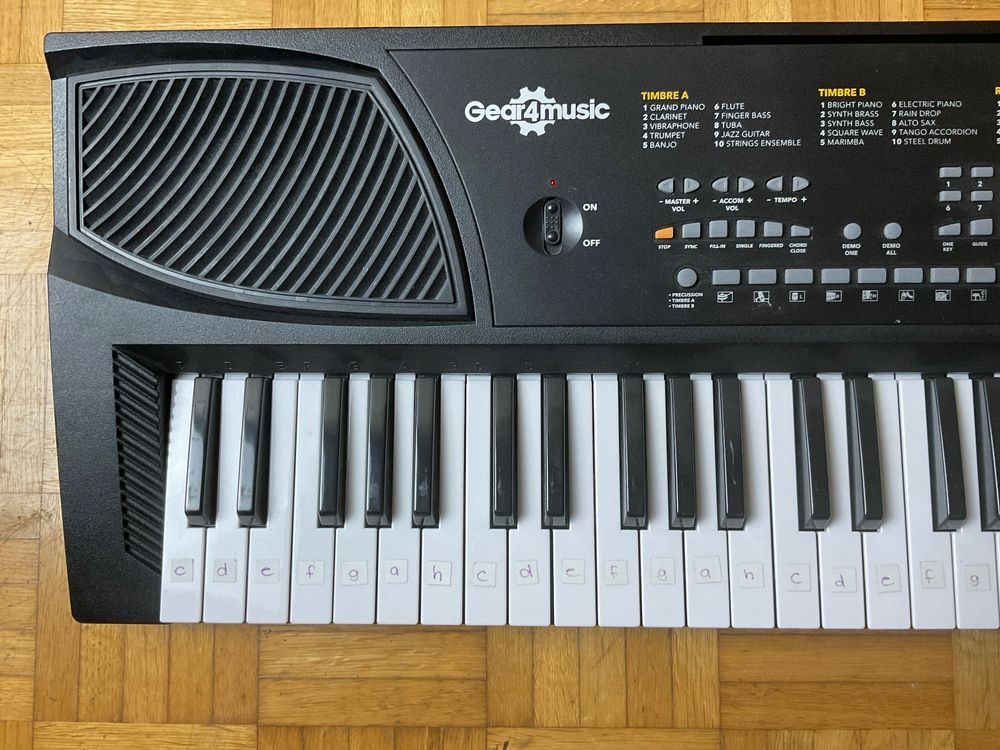 Gear4music MK-1000 Keyboard in unbekanntem Zustand (Defekt) in ...