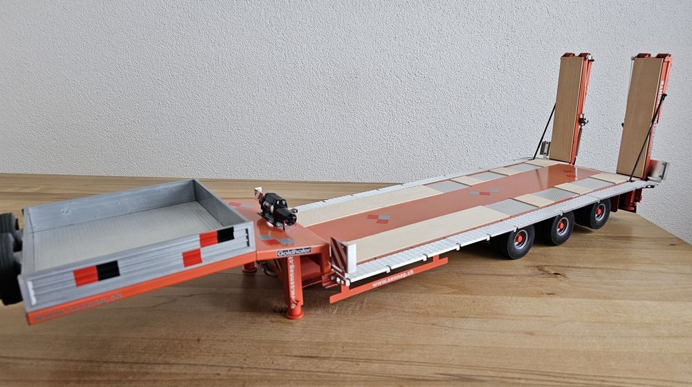 Carson 1:14 Goldhofer BAU STN-L3 Satteltieflader (Gebraucht) in Fischbach-Göslikon für CHF 360 ...