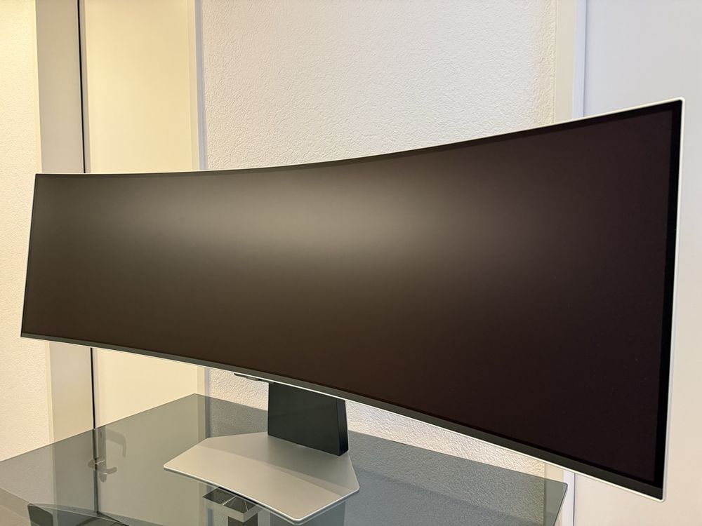 Samsung 49" Odyssey OLED G9 240 Hz Gaming-Monitor (Gebraucht) in ...
