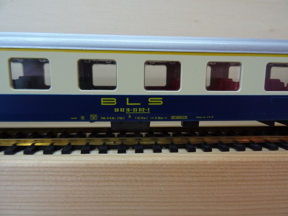 Roco: BLS Personenwagen 1.Kl. EW I blau/ beige H0,AC, OVP (Neu und ...