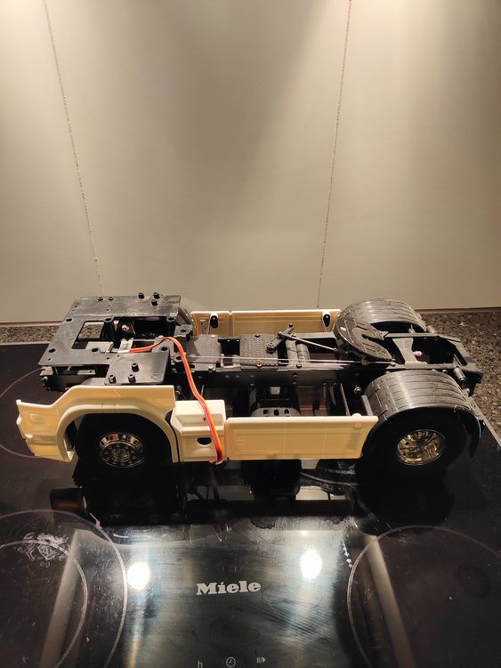Tamiya Scania 4x2 Topline Servonaut Motor (Defekt) in Sutz für CHF 303 ...