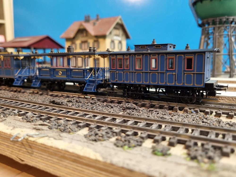 UL11) Trix 21230 + 21231 H0 DC Zugset “König-Ludwig-Zug”, Te | Kaufen ...