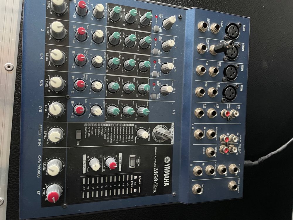 YAMAHA MG8/2FX (Gebraucht) in Nebikon für CHF 66 – mit Lieferung auf Ricardo kaufen