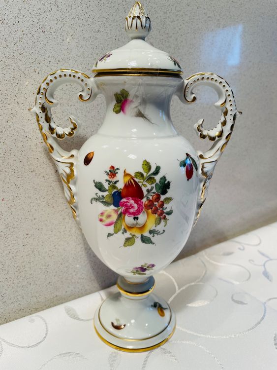 Herend Porzellan Deckelvase Vase handgemalt (Gebraucht) in siebnen für CHF 185 – mit Lieferung ...