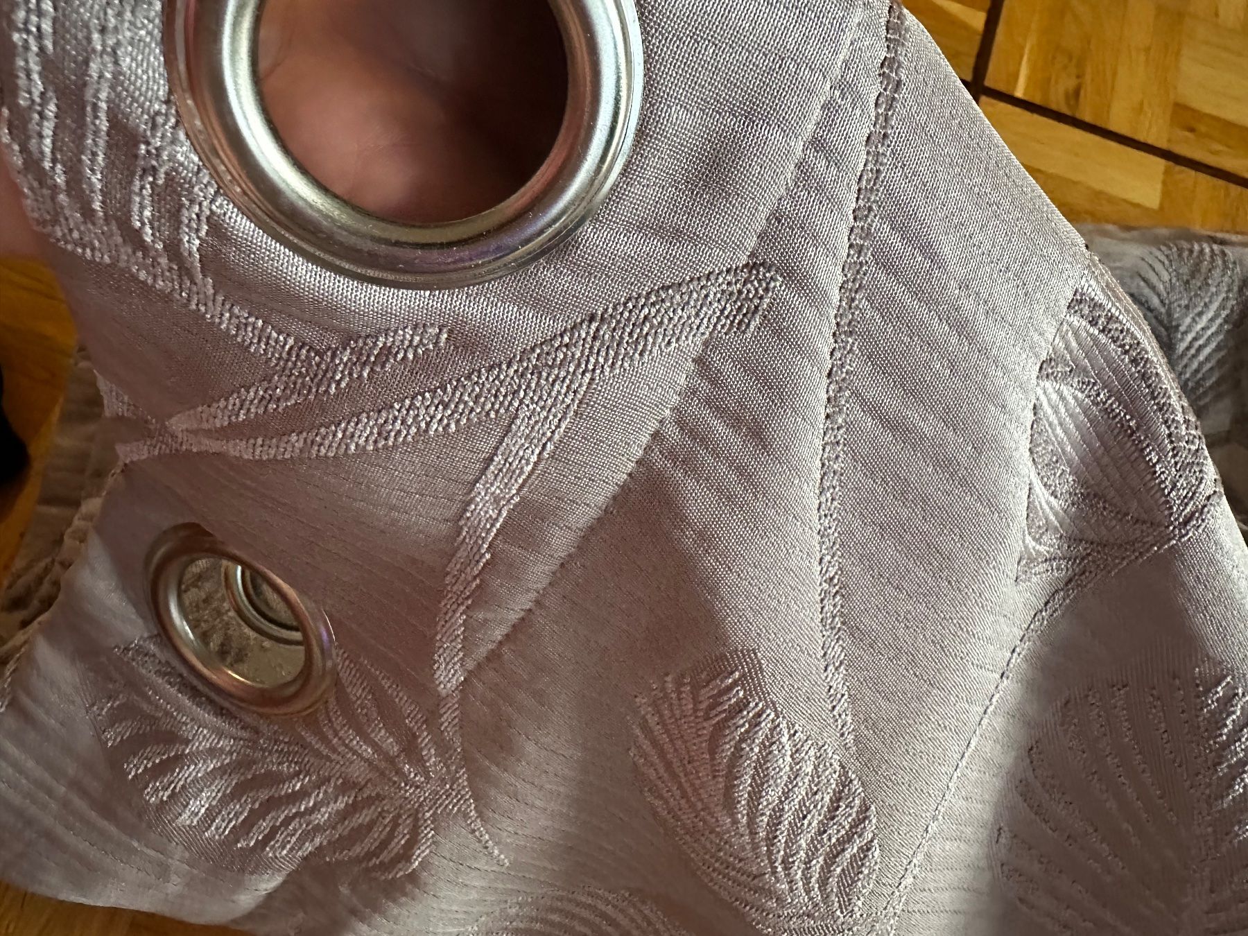 2 Rideaux Taupe 140x260cm, à oeillets (D'occasion) à Vevey pour CHF 20 ...