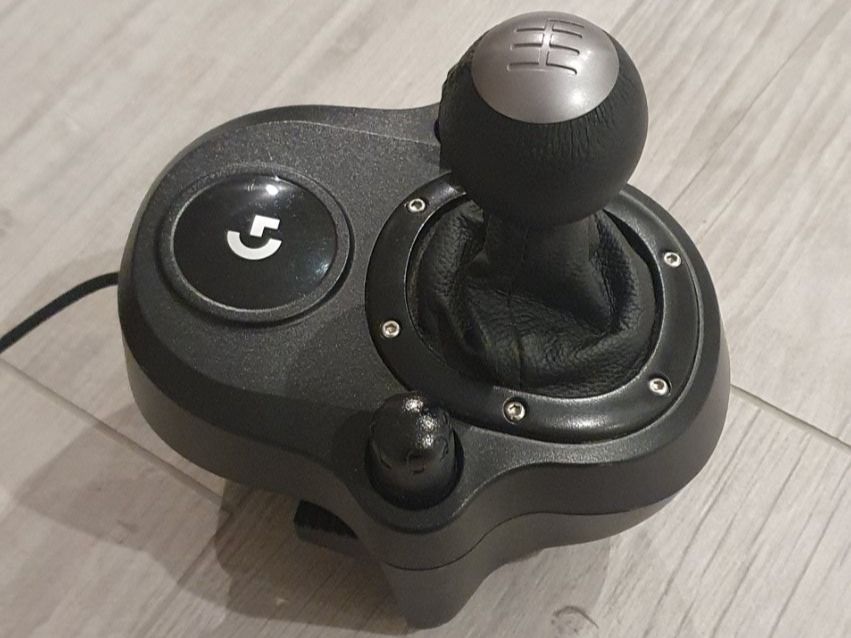 Logitech G Shifter für Driving Force G29 & G920, 923 | Kaufen auf Ricardo