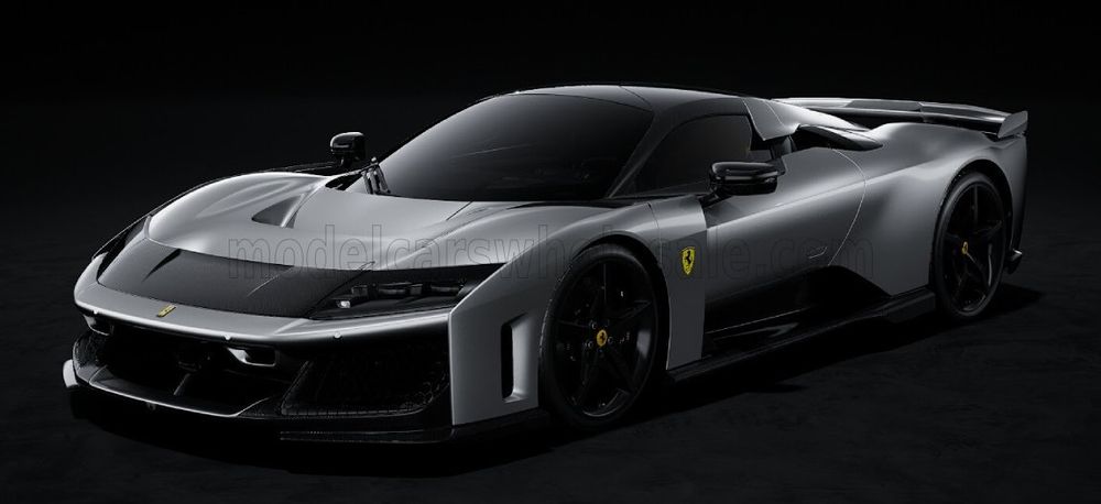 FERRARI F80 WITH SHOWCASE ALLUMINIO LUCIDO 1/18 MR NEUHEIT (Neu und originalverpackt) in alikon ...