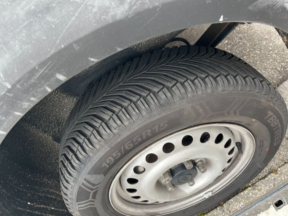 Ford Transit Connect T230 Expertisé (Gebraucht) in La Tour-de-Peilz für ...