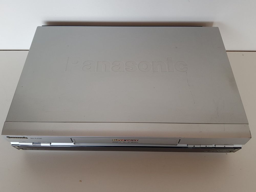 Panasonic Super Drive Hi-Fi VHS Videorecorder [NV-FJ730] Top | Kaufen ...