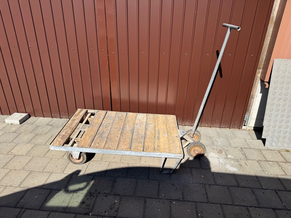 Transport Wage Antik (Gebraucht) in Buch am Irchel für CHF 200 – nur Abholung auf Ricardo kaufen