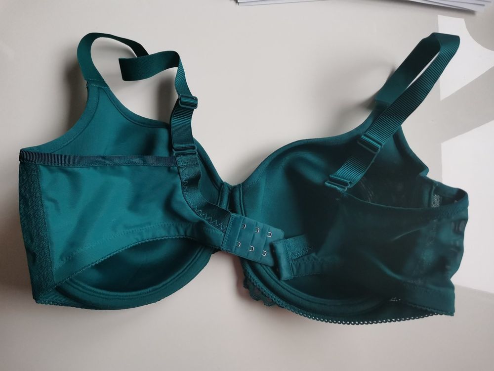 Triumph, BH, 95 E, petrolfarben, gewaschen, ungetragen (Gebraucht) in ...