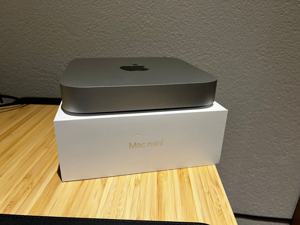 Mac Mini M2 / 8GB RAM / 512GB SSD + Satechi Mac Mini Stand (D'occasion ...