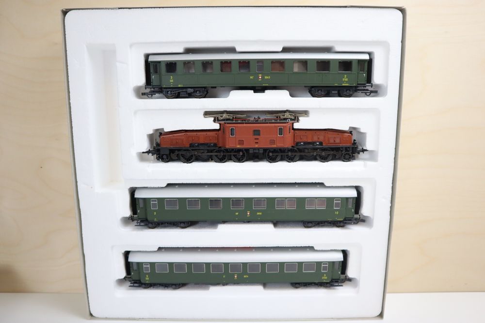Roco SBB Krokodil & Personenzug Set - AC 43982 - H0 (Gebraucht) in Winterthur für CHF 254 – mit ...