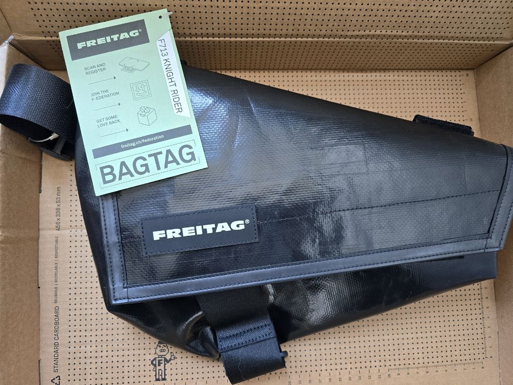 Freitag F713 Knight Rider F-Cut Black / Schwarz / Noir - New | Kaufen auf Ricardo