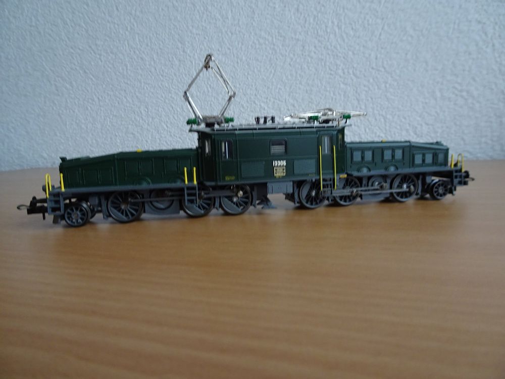 Trix Krokodil 13305 Trix Nr.22584 (Defekt) in Safnern für CHF 100 – mit ...