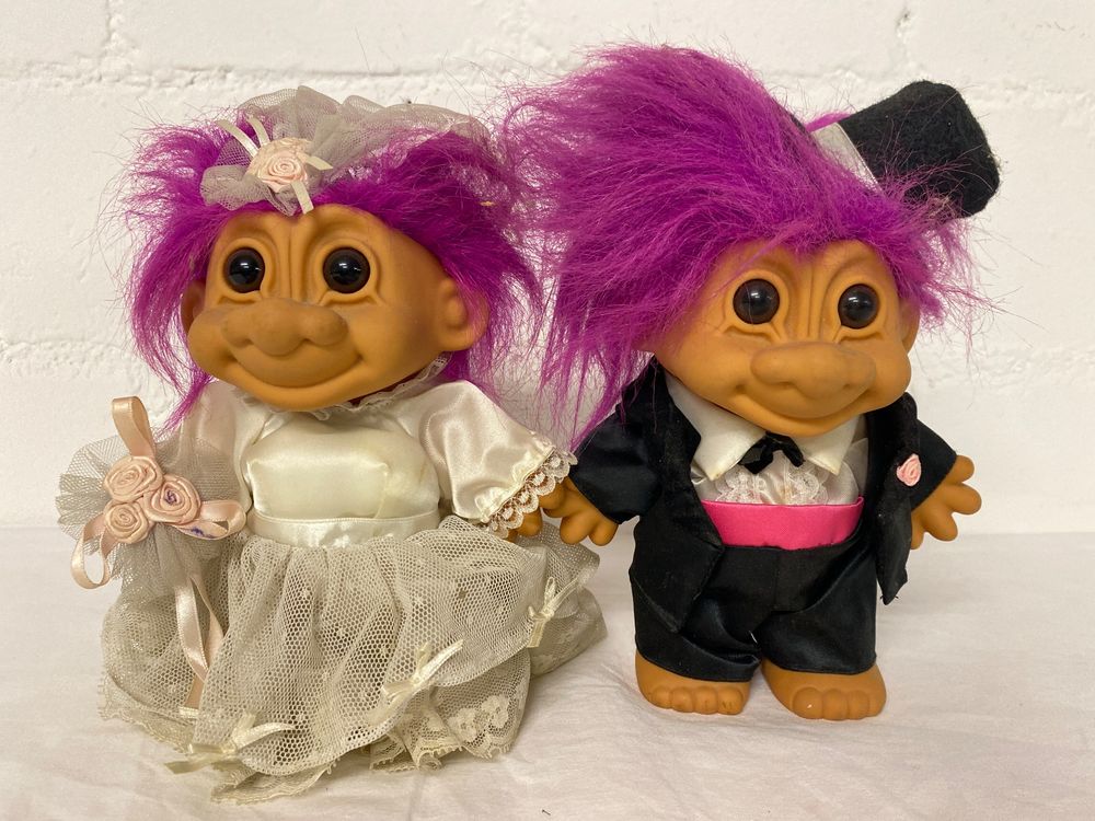 Trolle Hochzeit Brautpaar lila Haare Vintage (Gebraucht) in für CHF 30 ...