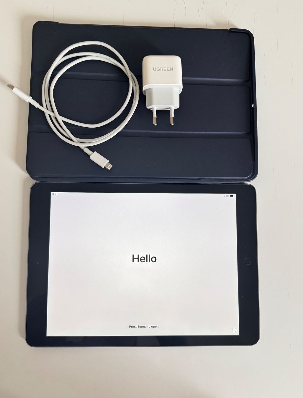 iPad Air 1. Generation – 32 GB – mit Ladegerät (guter Zustan (Gebraucht ...