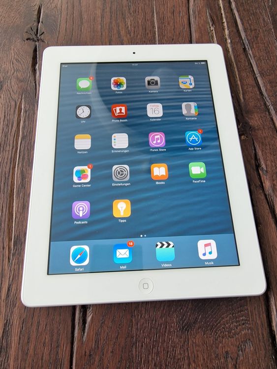 iPad 2 - 16GB - WiFi | Kaufen auf Ricardo