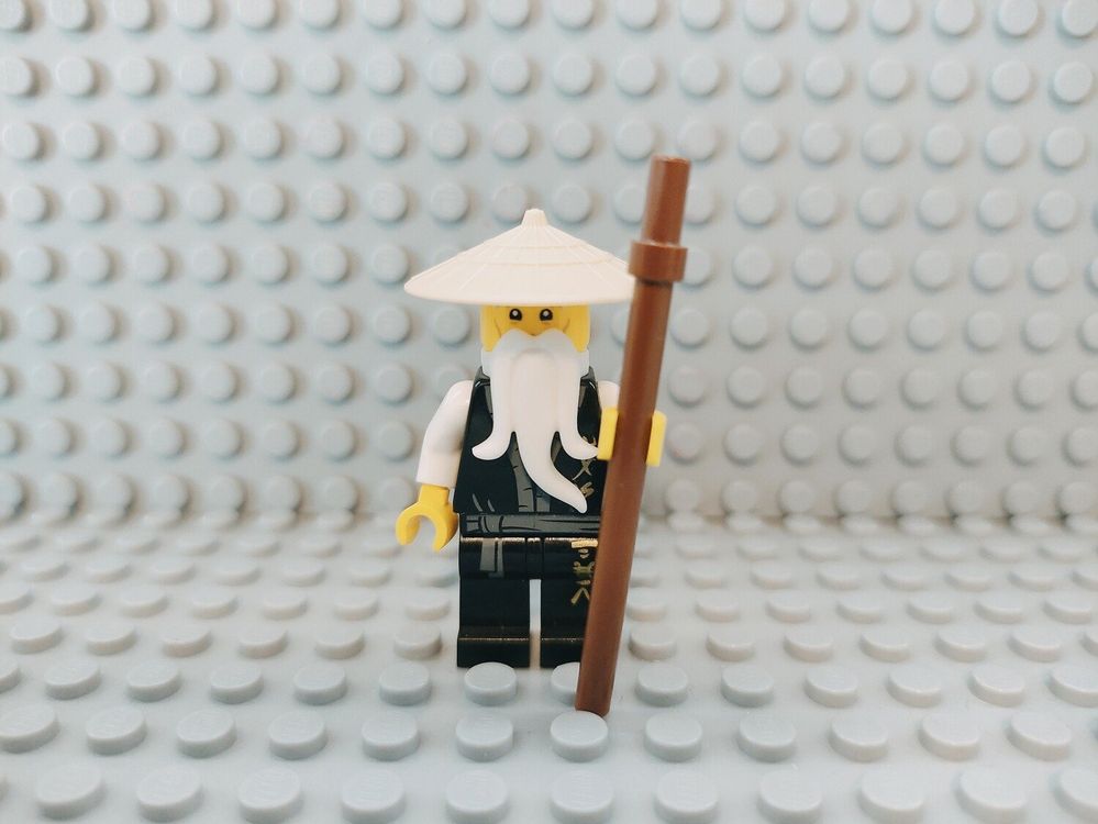 Lego Ninjago Minifigur Wu Sensei Legacy (Gebraucht) in für CHF 3 – mit ...