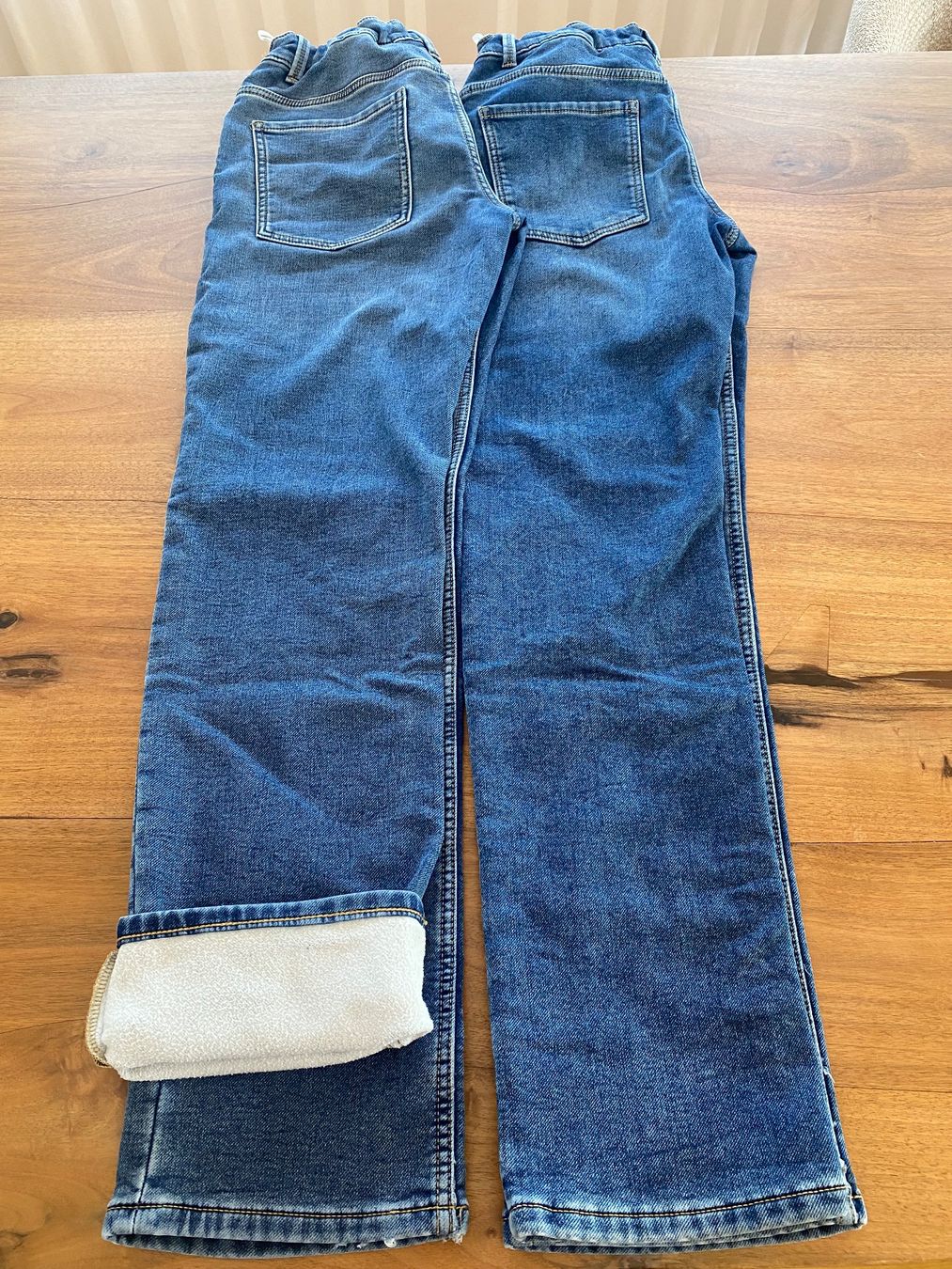 2 warme Thermo Jeans mit Futter, Gr. 176 (Gebraucht) in Herrliberg für ...