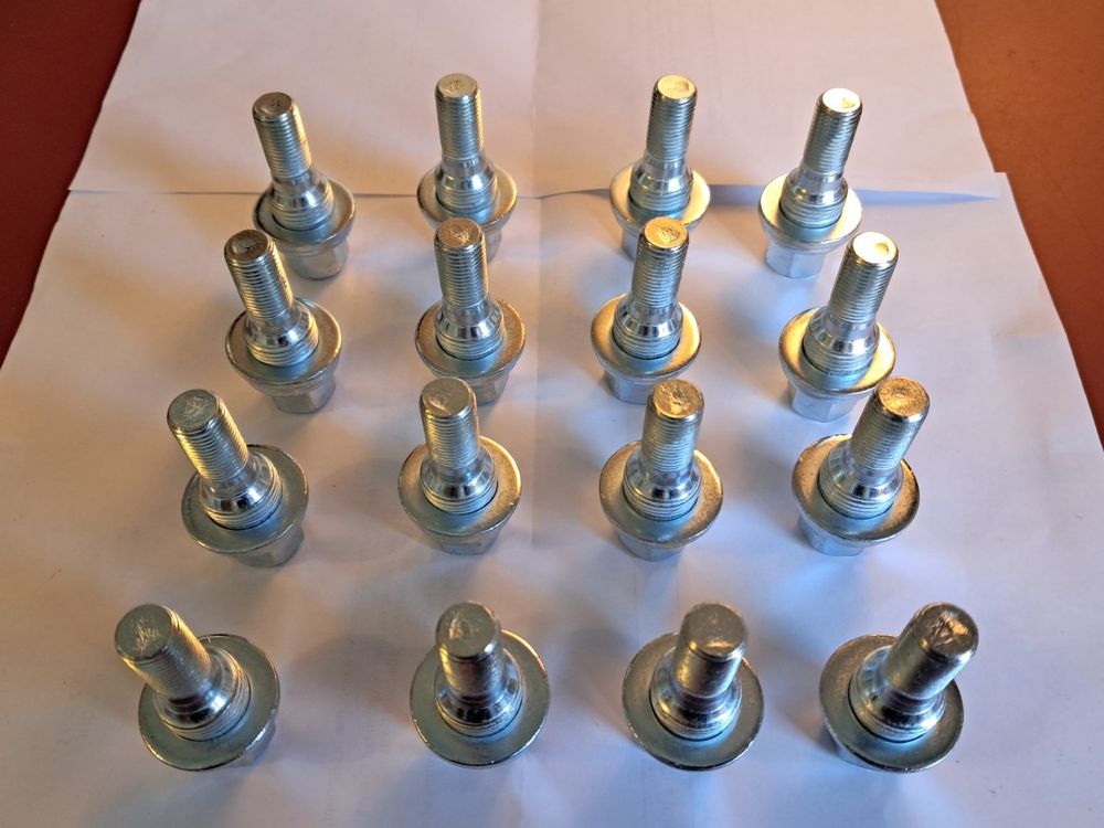 16 Stk. Radschrauben Peugeot 108 / Citroen C1 / Toyota Aygo (Neu ...